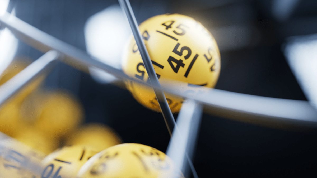 Lotto - Ball 45 - Mitsi Studio